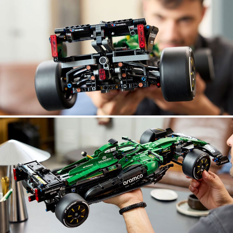 LEGO Technic Aston Martin Aramco AMR25 F1 Car - Aston Martin F1 Team ...