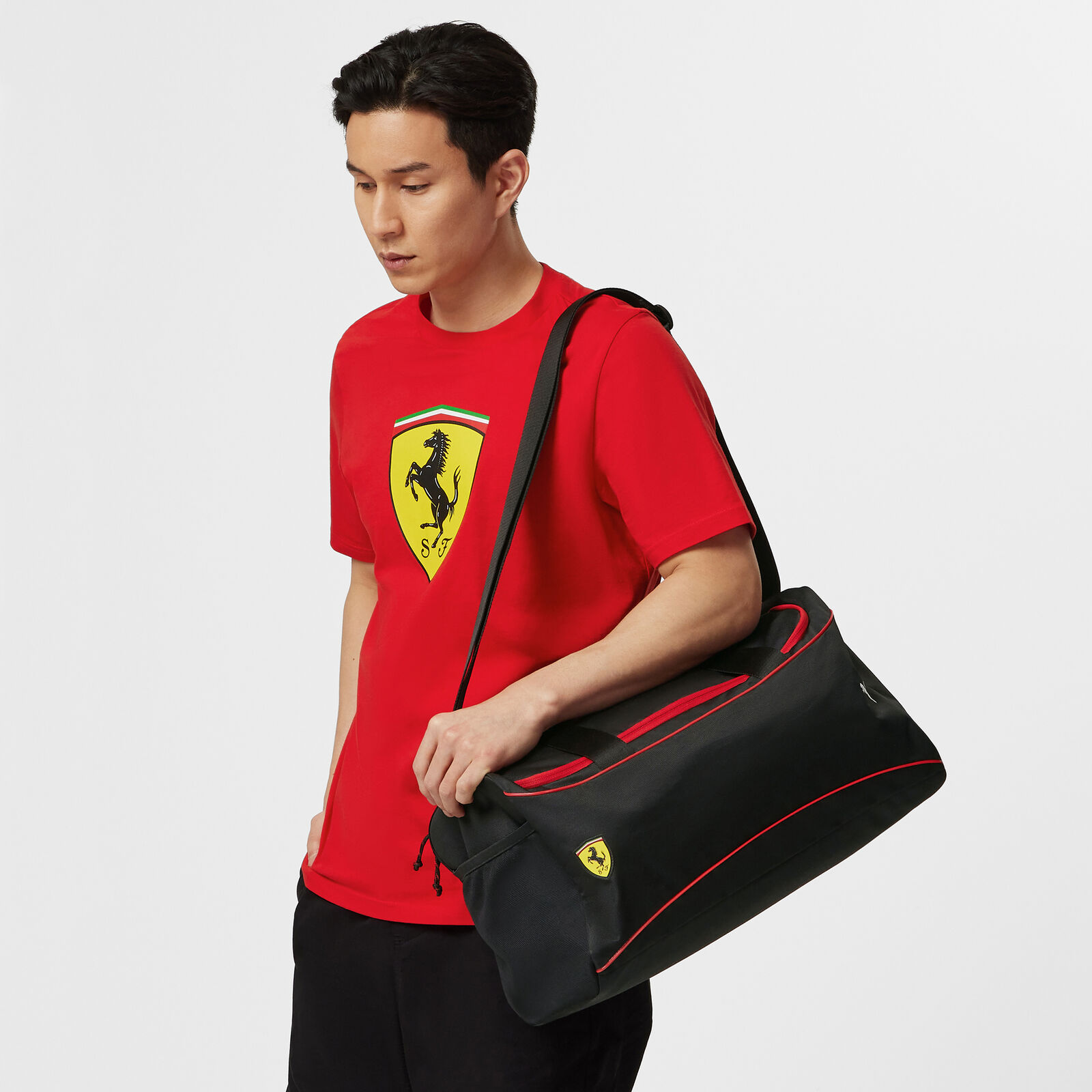 2023 Team Gym Bag - Scuderia Ferrari F1 | Fuel For Fans
