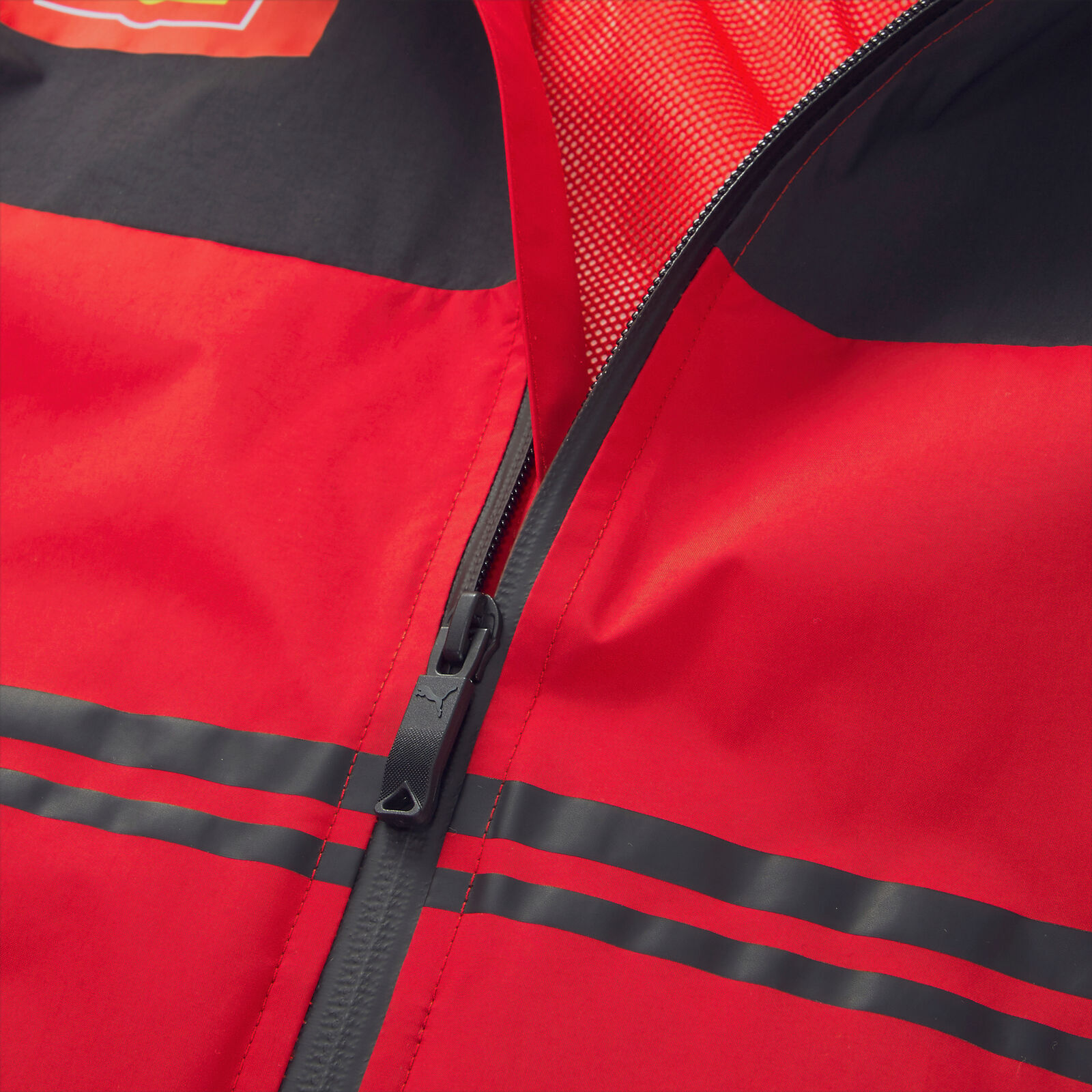 2022 Team Rain Jacket - Scuderia Ferrari | Fuel For Fans