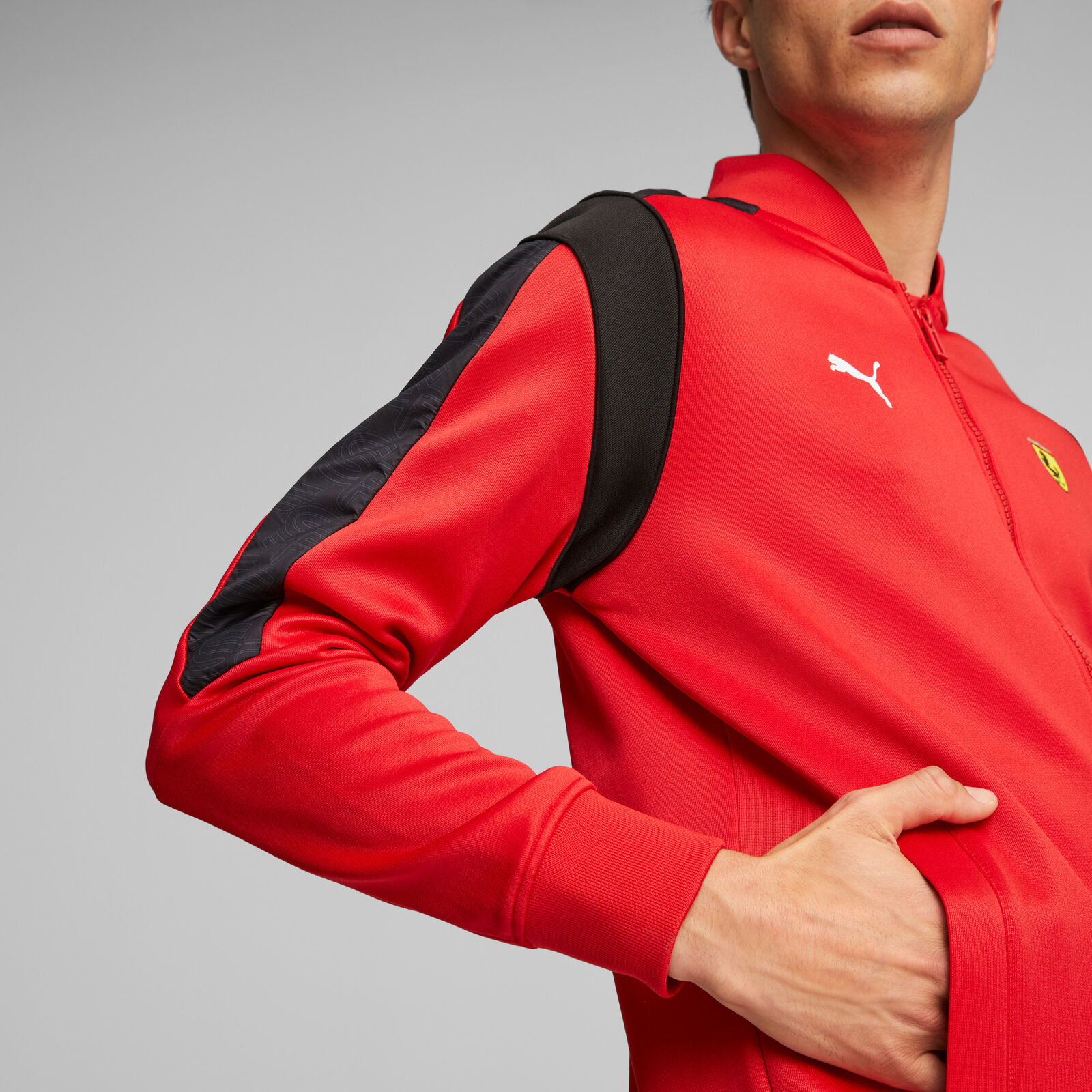 PUMA Race MT7 Track Jacket - Scuderia Ferrari F1 | Fuel For Fans