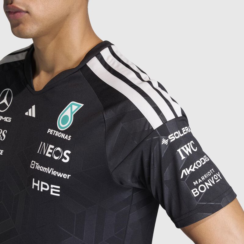 adidas 2026 Team Driver T-shirt - Mercedes-AMG F1 | Fuel For Fans